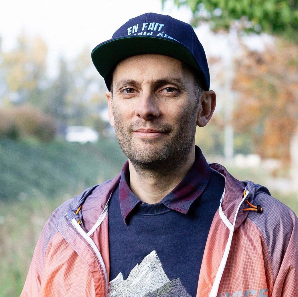 Critique Off. Sauvez vos projets (et peut-être le monde) avec la ...